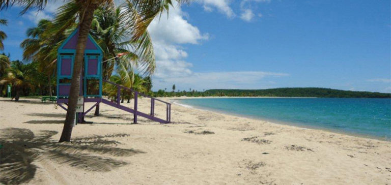 Sun Bay Beach, Vieques, Puerto Rico | BoricuaOnline.com