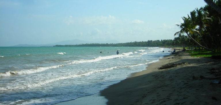 Tropical Beach, Naguabo, Puerto Rico | BoricuaOnline.com